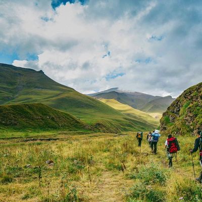 Expedition to Dagestan for advanced, with a horse climbing on "pyramid ...